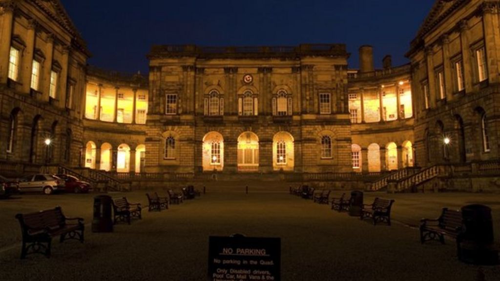 Scottish university research praised - BBC News