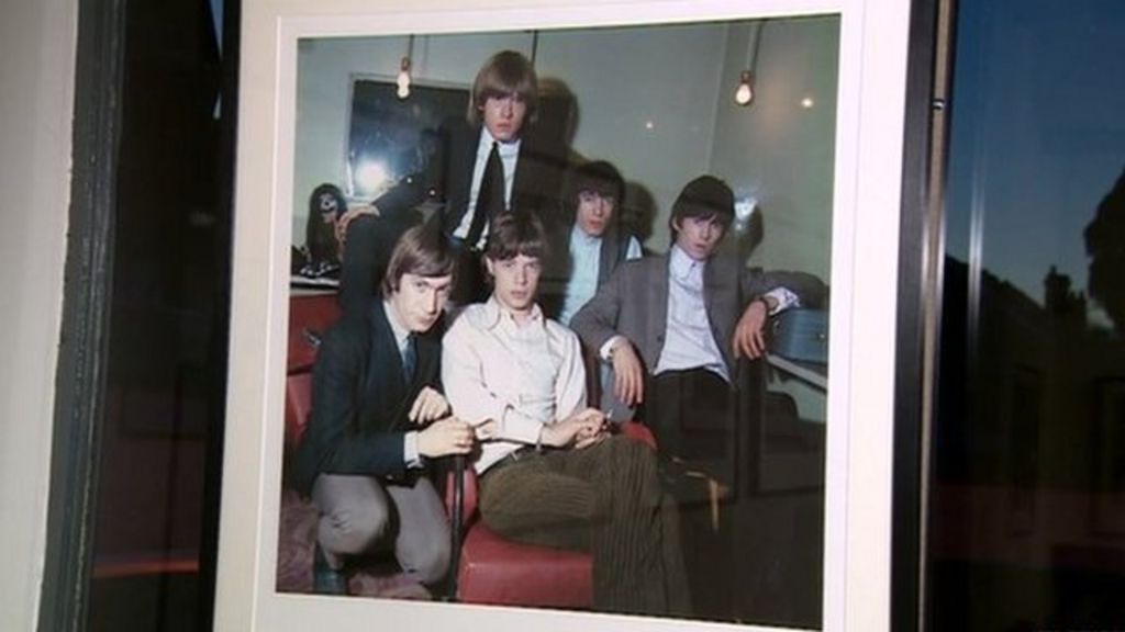 'Jazzy Jim's' photographs of top bands go on display - BBC News