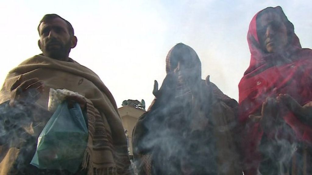 Pakistan executions: 'My son was tortured for months' - BBC News