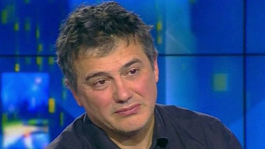 Charlie Hebdo contributor told: 'Come quickly, we need you' - BBC News