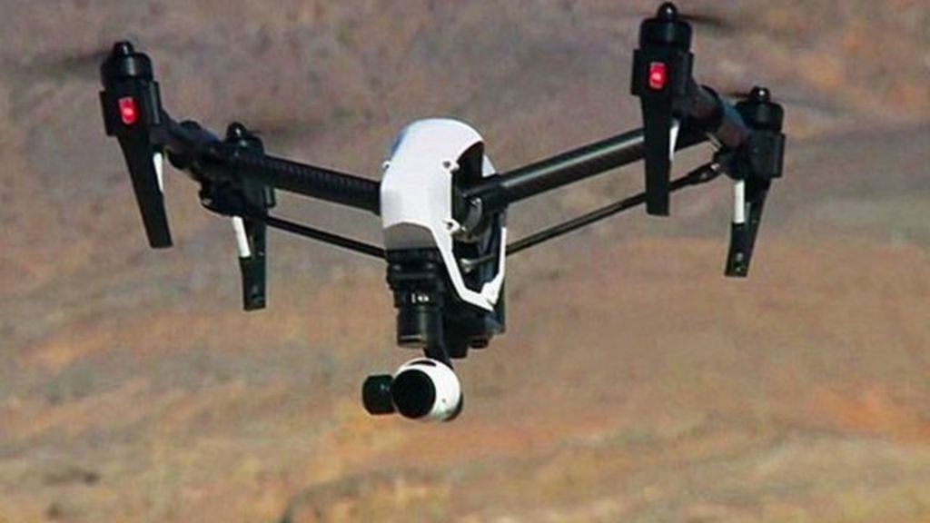 CES 2015: Testing the latest drones - BBC News