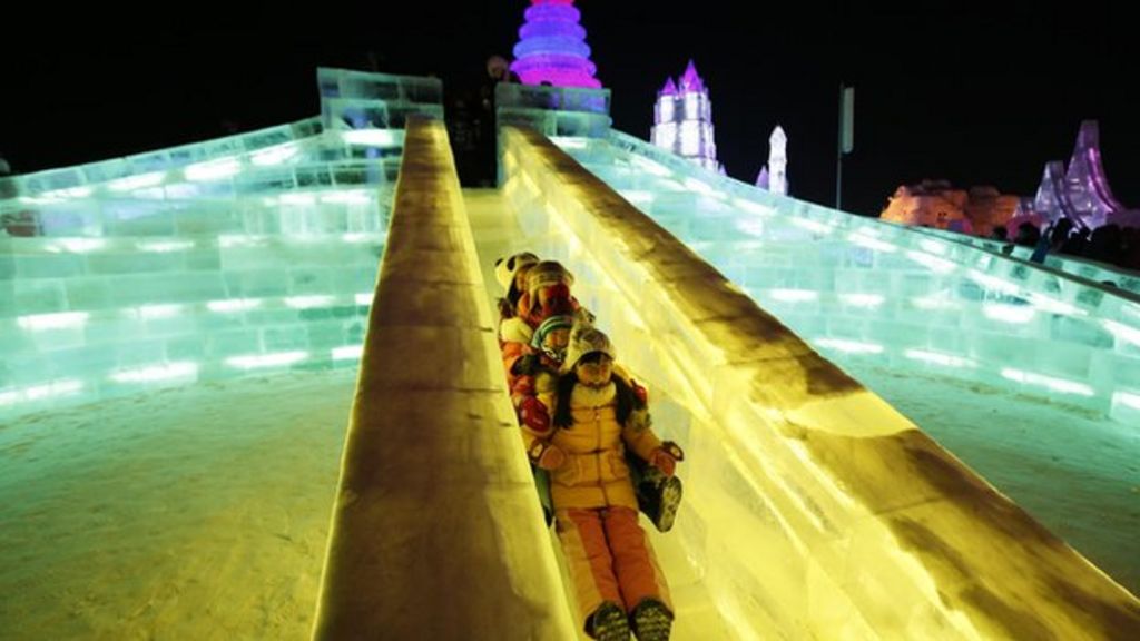 Harbin Ice slide is big hit in China - BBC Newsround