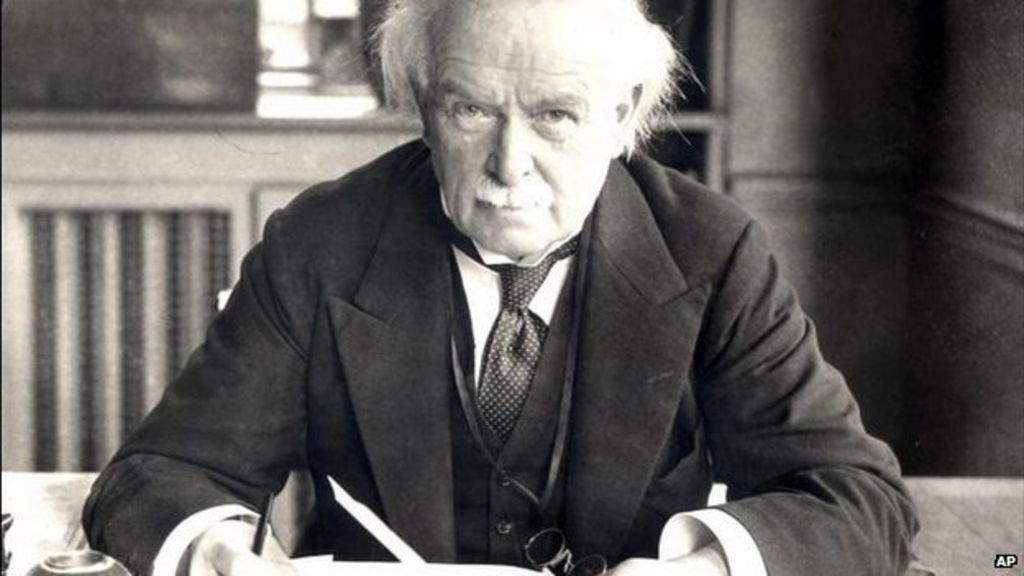 Welsh WW1 prime minister David Lloyd George remembered - BBC News