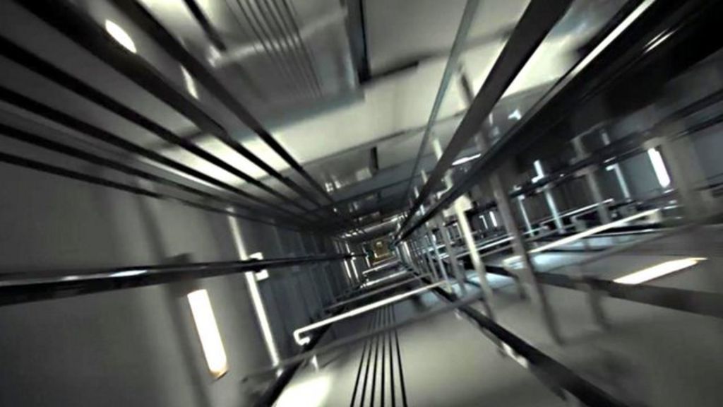 Lift me higher: Building the world's tallest lift - BBC News