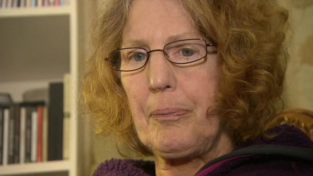 Delays contributed to Julie Rogers cancer diagnosis miss - BBC News