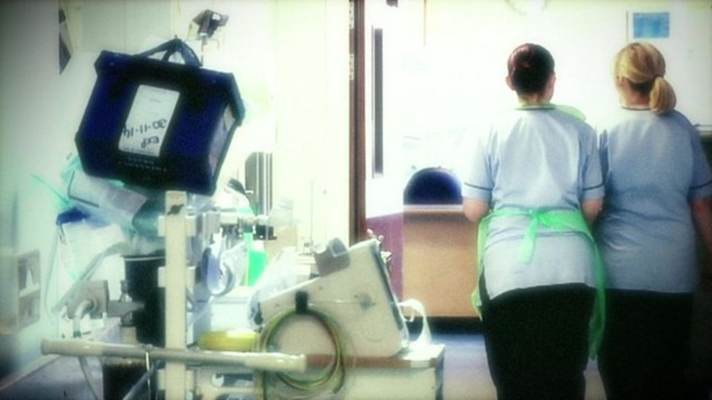 NHS agency nurses spending increases by 150% in two years - BBC News