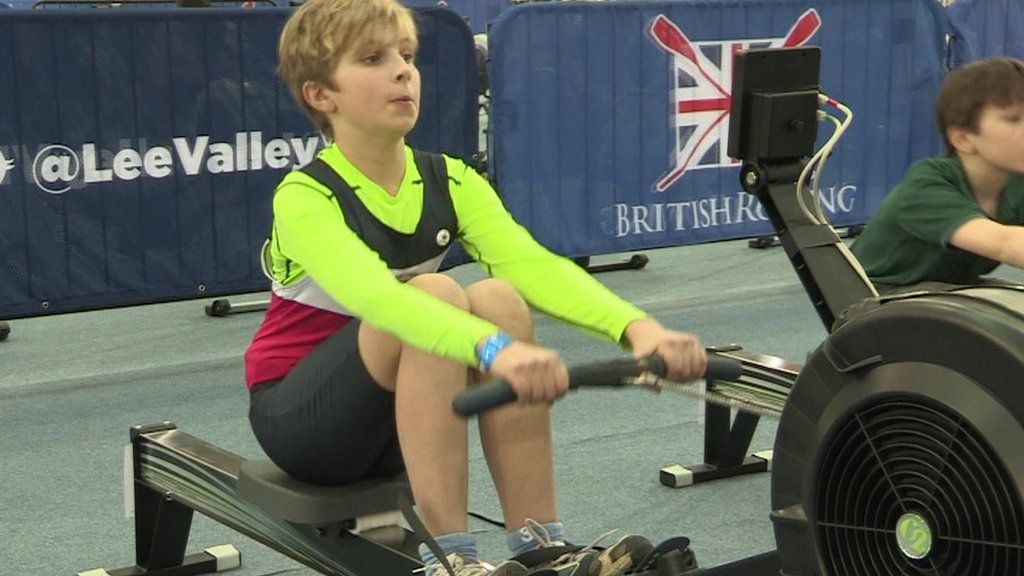The UK's first ever Indoor Rowing Championships - BBC Newsround