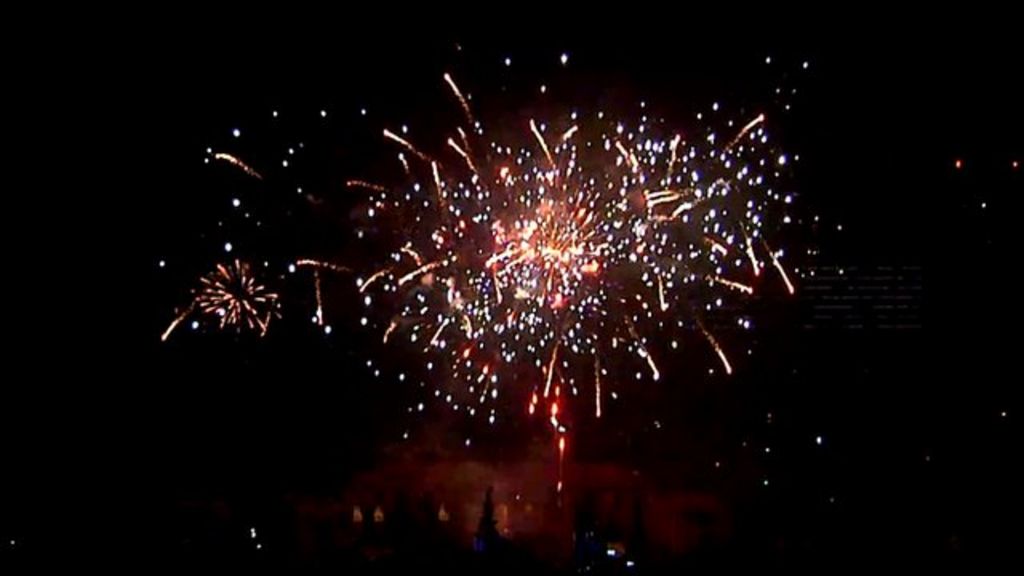 Beijing fireworks display marks Lunar New Year - BBC News