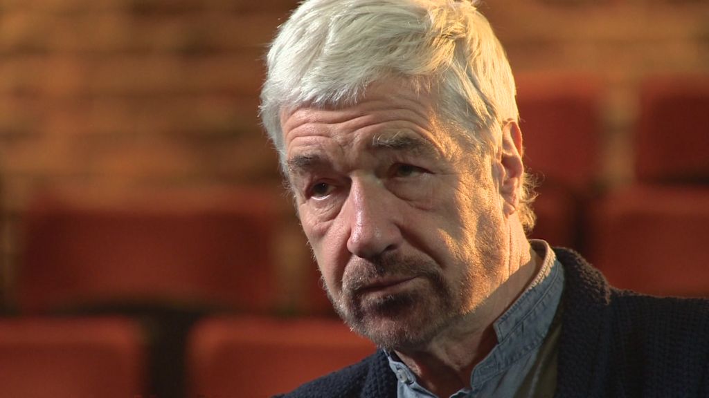 Willy Russell: Educating Rita is still relevant - BBC News