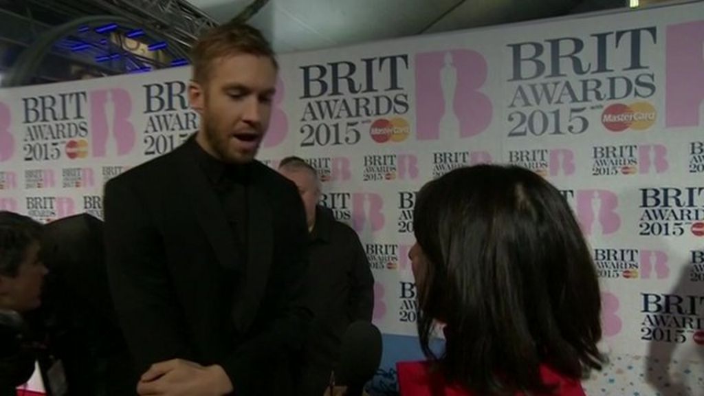 Brits 2015: Calvin Harris 'too tall' for BBC reporter - BBC News