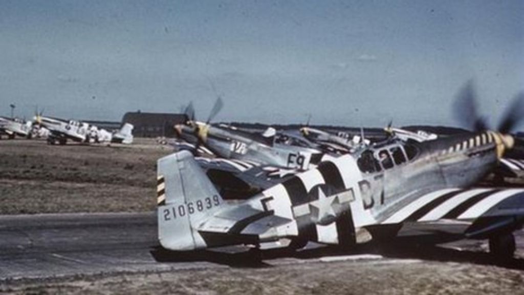 East Anglia's World War Two airfield photos uncovered - BBC News