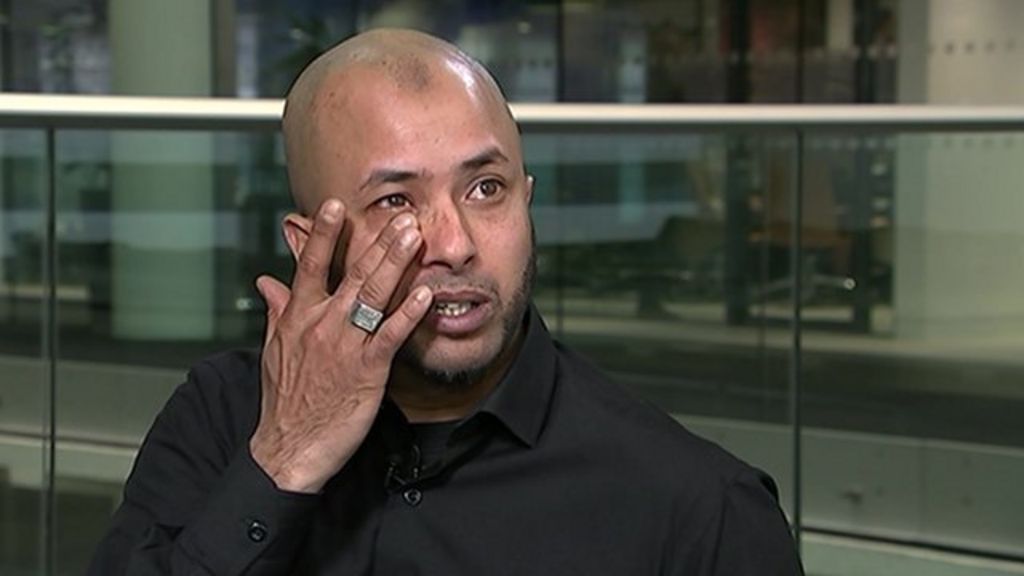 Ayesha's father Afsar Ali 'wanted to stay in her grave' - BBC News