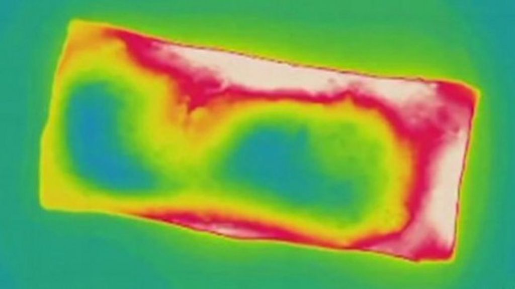 The microwave that shows you when your food is cooked - BBC News