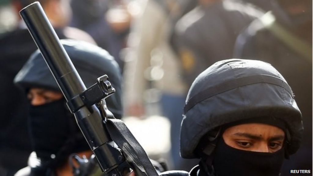 Egypt facing long run of violence - BBC News