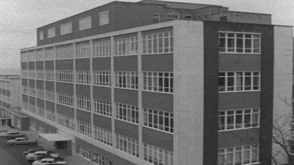 Archive: Early days of Bronglais Hospital, Aberystwyth - BBC News