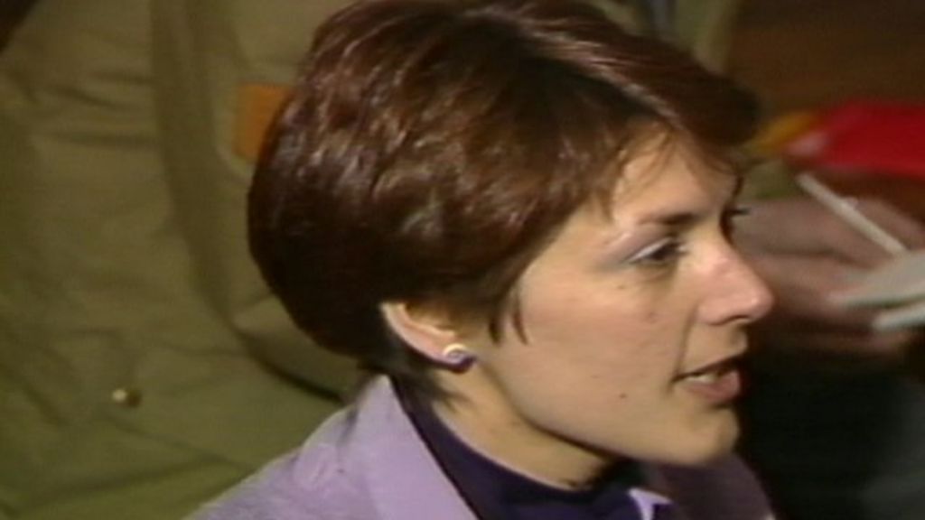 Dawn Primarolo and Hugh Robertson standing down as MPs - BBC News