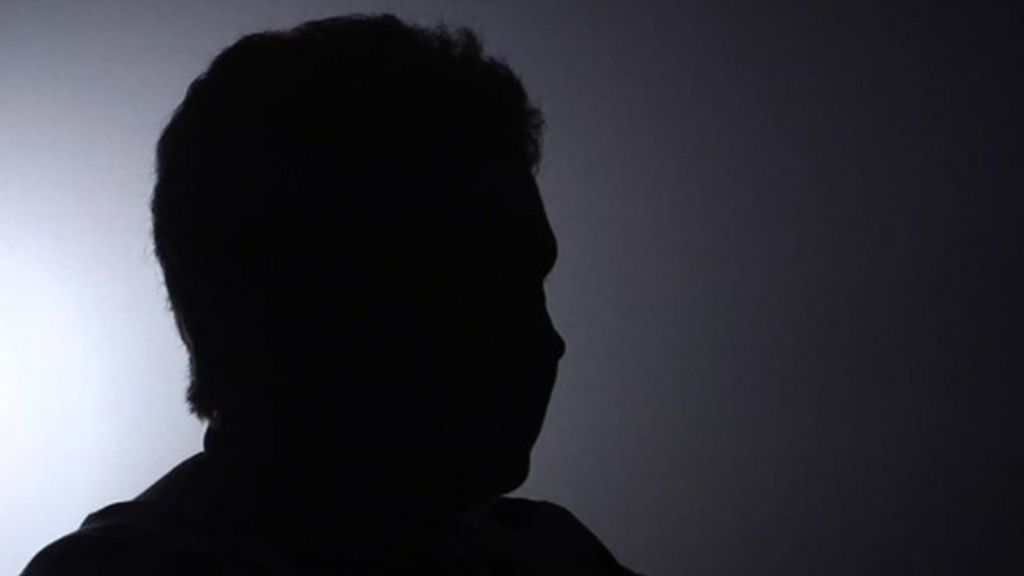 Christine Lewis recounts Nigel Roach's attempt to murder her - BBC News