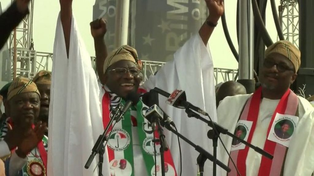 Goodluck Jonathan confident ahead of election - BBC News