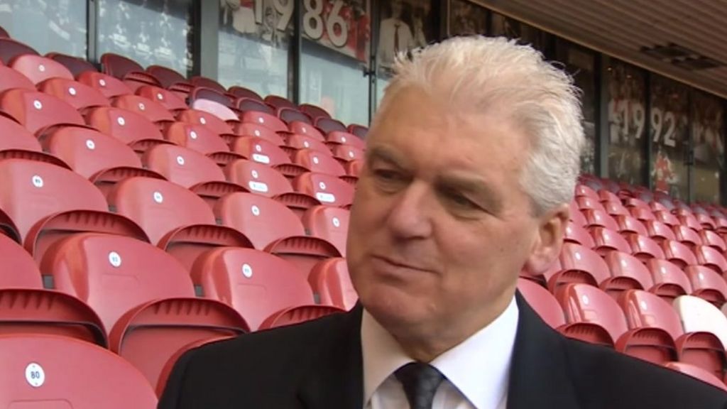 Middlesbrough mayor Ray Mallon announces future plans - BBC News