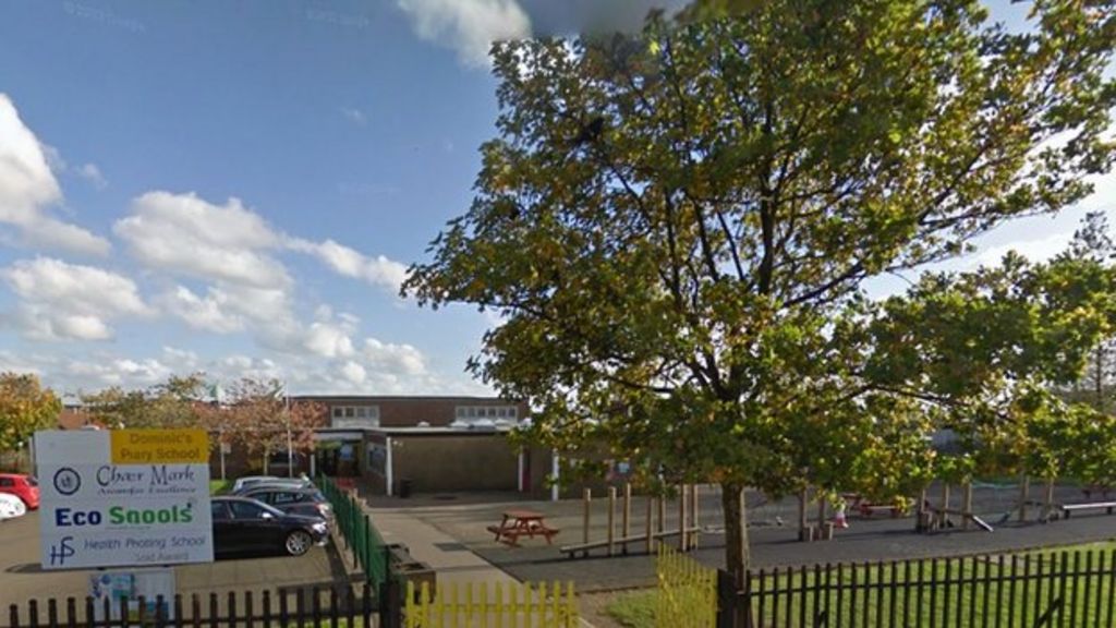 Airdrie primary school badly damaged in fire - BBC News