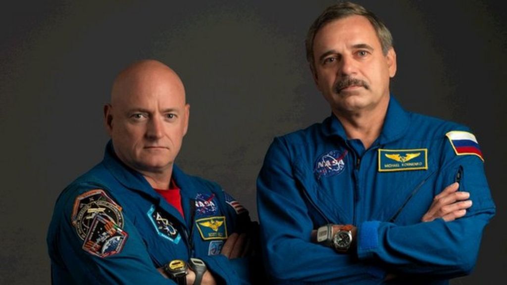 Kelly and Kornienko begin year-long space trip - BBC News