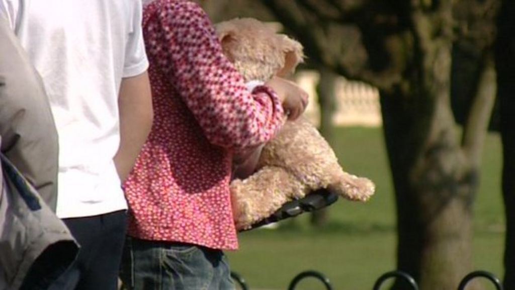 Social workers win contempt appeal - BBC News