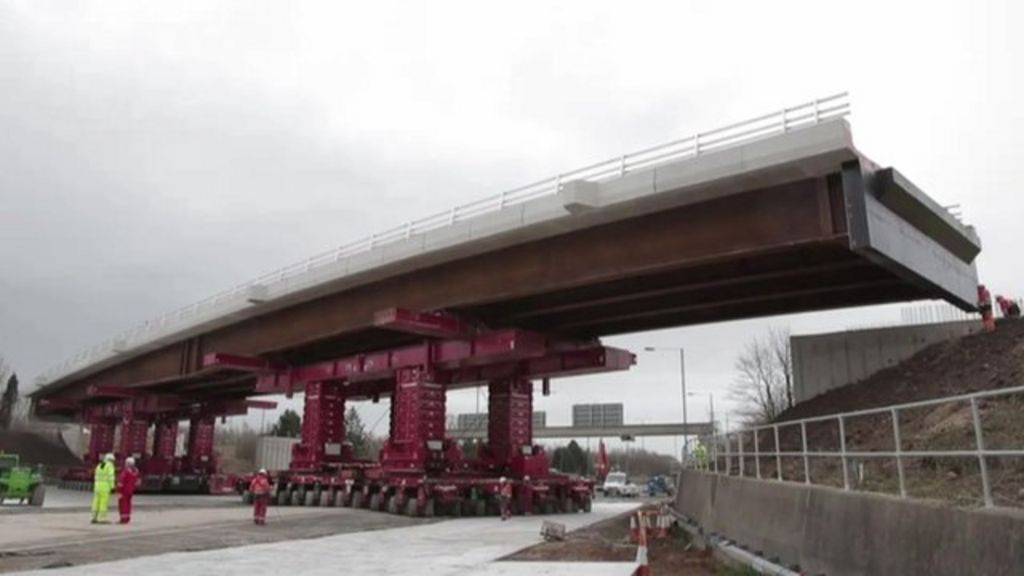 New £5.5m M56 Thorley Lane bridge opens - BBC News