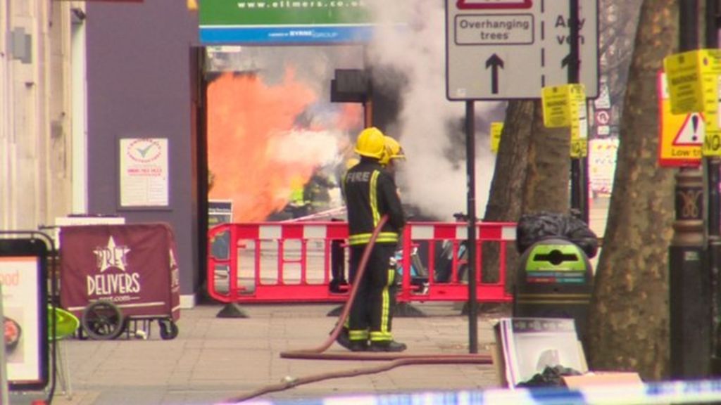 Holborn fire: Cause of blaze remains 'unknown' - BBC News