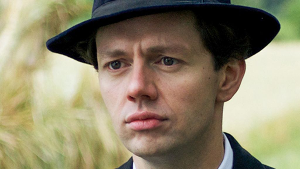 The man who missed killing Hitler by 13 minutes - BBC News