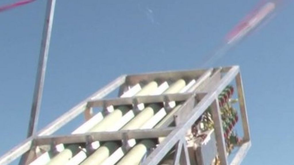 US Navy develops cannon-launched 'swarming' drones - BBC News