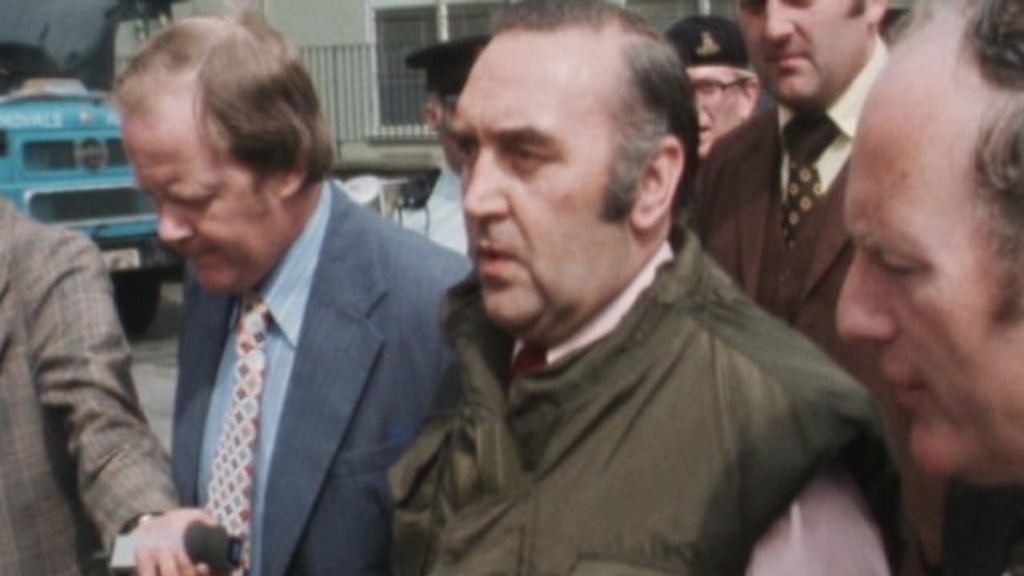 Archive: Roy Mason in Belfast in 1975 - BBC News