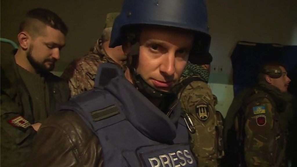 Ukraine Troops Shelled By Pro Russian Rebels Near Mariupol Bbc News