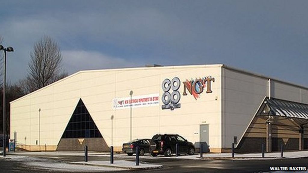 Oregon Timber plans expansion and jobs boost in Selkirk - BBC News