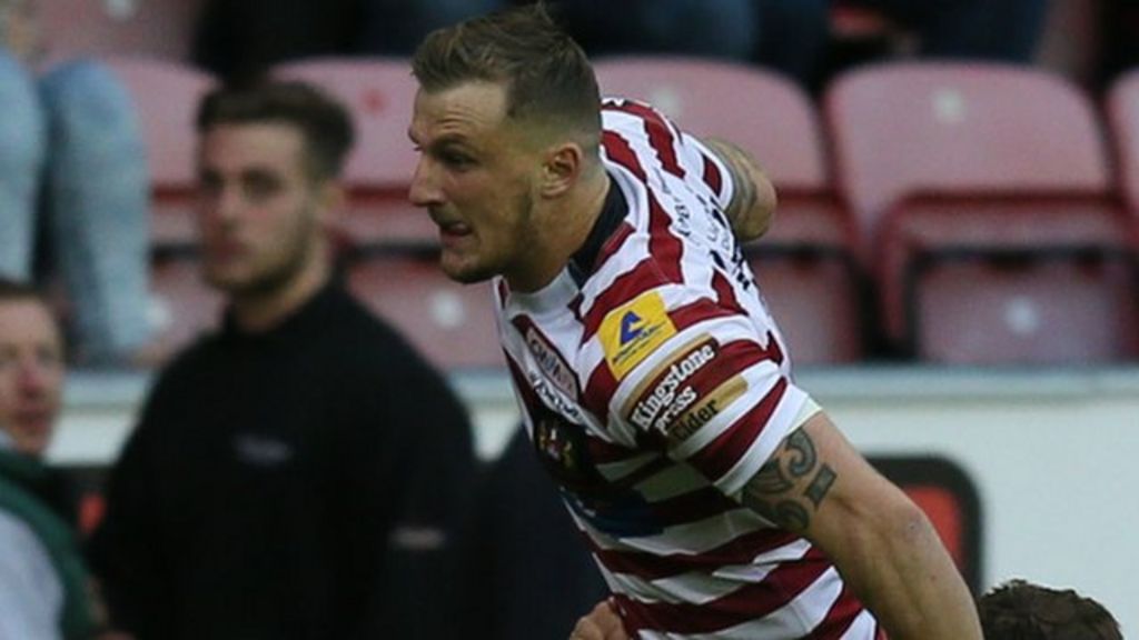 Dom Manfredi: Wigan Warriors' wide-boy living out his dreams - BBC Sport
