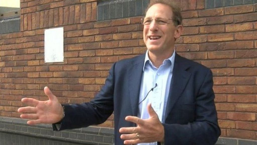 Admiral boss Henry Engelhardt stepping down in 2016 - BBC News