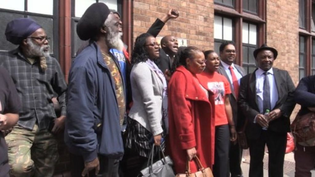 Kingsley Burrell's death 'contributed to by police restraint' - BBC News