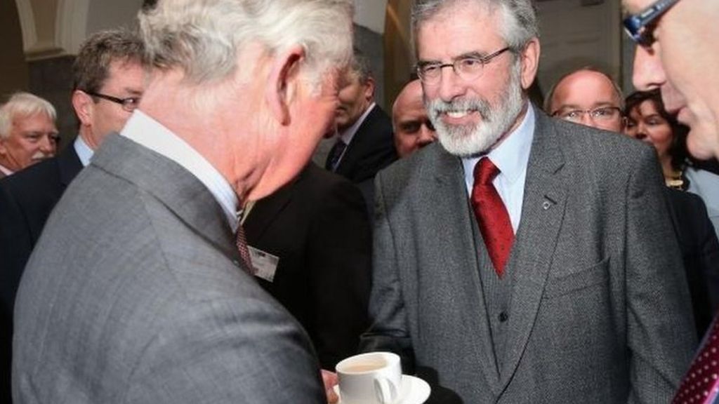 In pictures: Prince Charles meets Gerry Adams in Ireland visit - BBC News