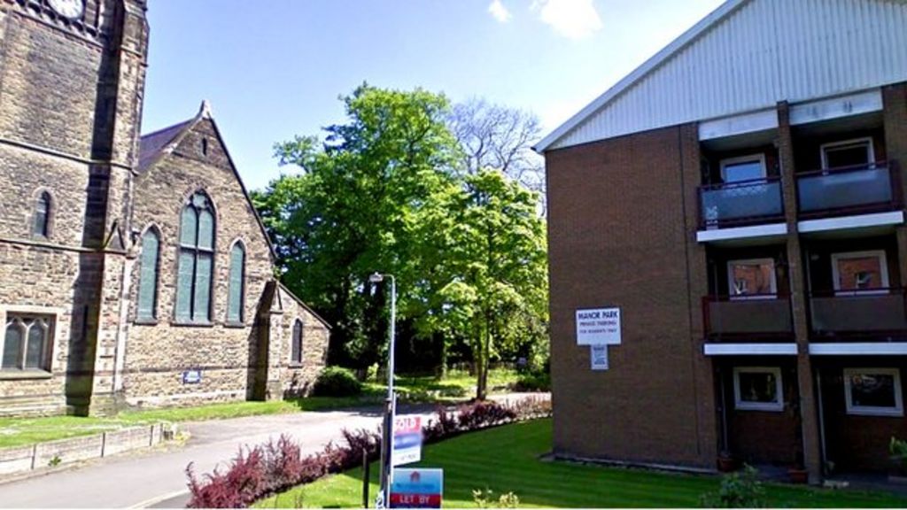 Urmston shooting victim was Gooch Gang member - BBC News