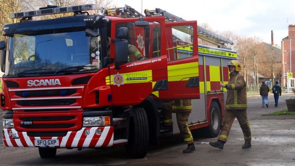 Scottish Fire and Rescue Service 'faces £43m funding gap' - BBC News
