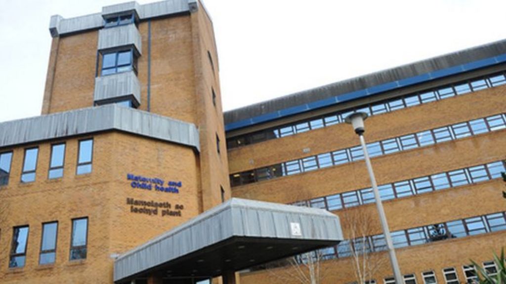 TB checks offered at Singleton Hospital neonatal unit, Swansea - BBC News