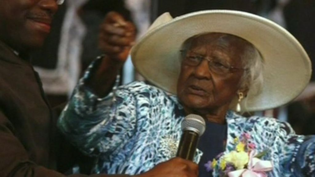 World's oldest woman celebrates 116th birthday - BBC News