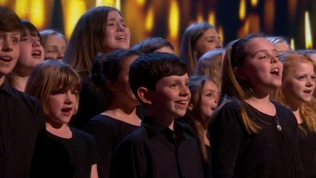 Welsh choir Cor Glanaethwy in Britain's Got Talent final - BBC News