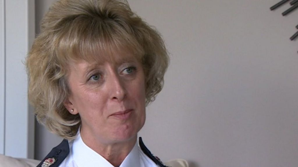 Cleared police chief: 'I'm no bully' - BBC News