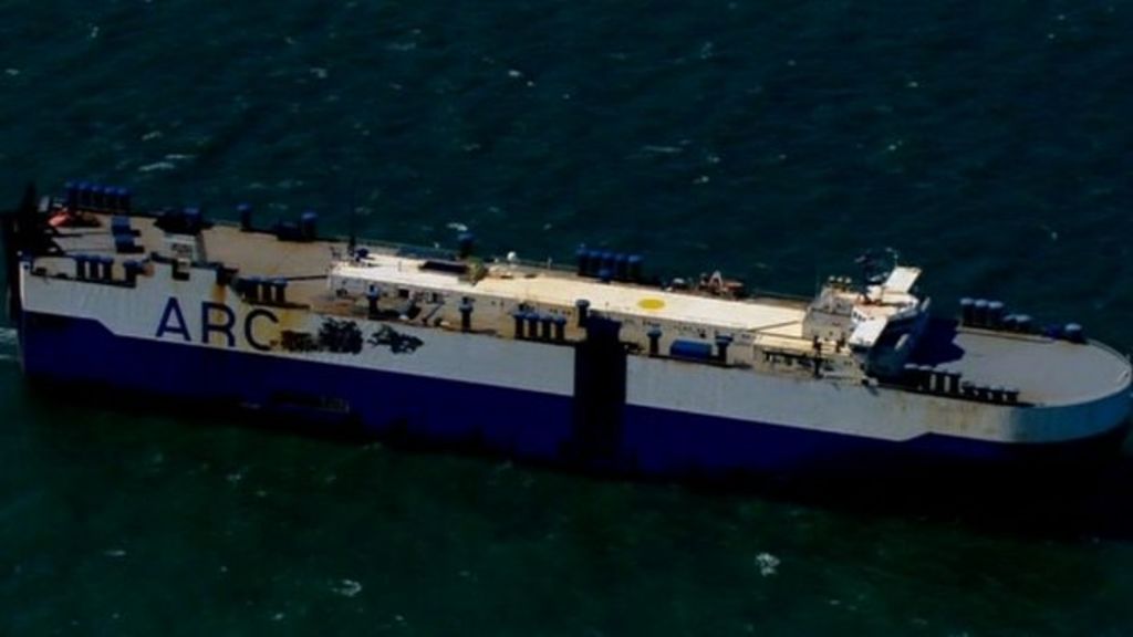 Courage transporter blaze ship returns to Southampton - BBC News