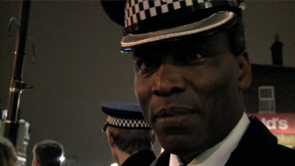 Haringey Borough Commander on being black in the Met - BBC News