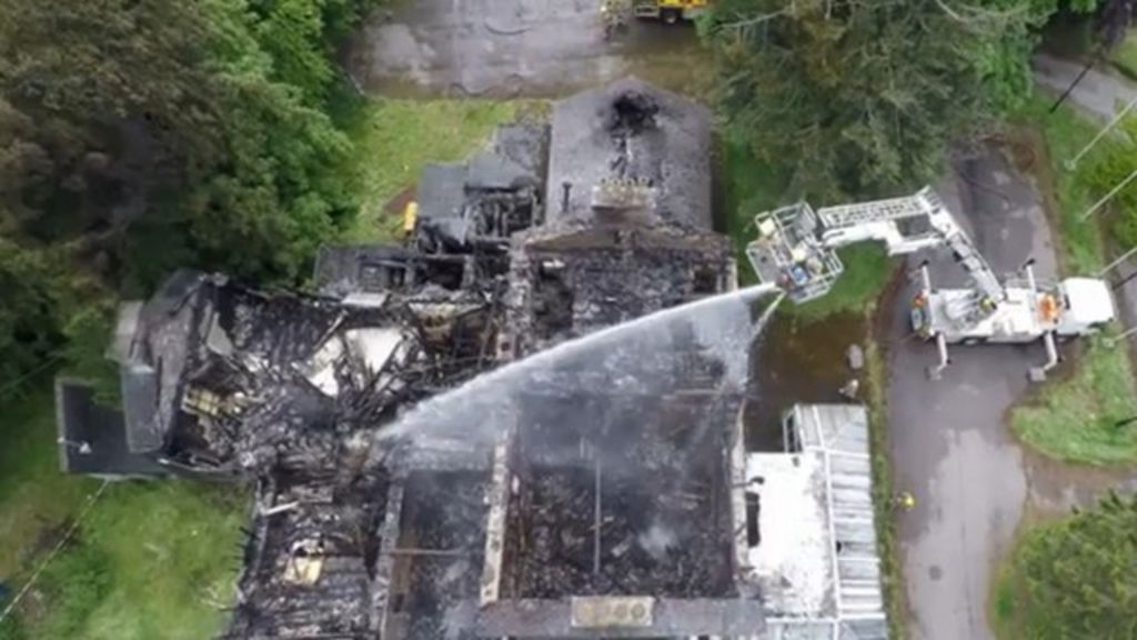 Boy, 15, charged over Torryburn Hotel in Kintore fire - BBC News