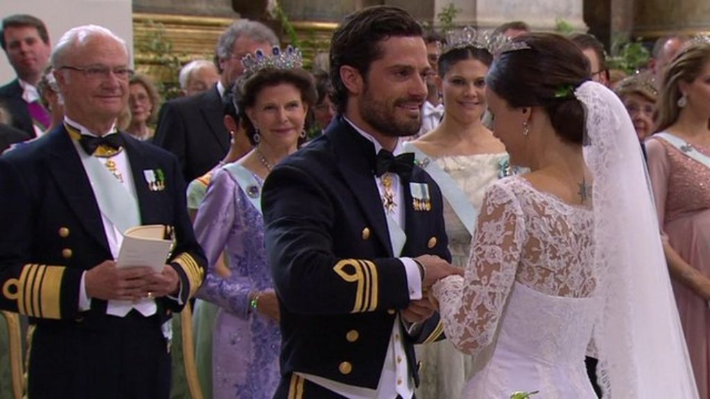 Sweden royal wedding: Prince Carl Philip marries ex-reality star - BBC News
