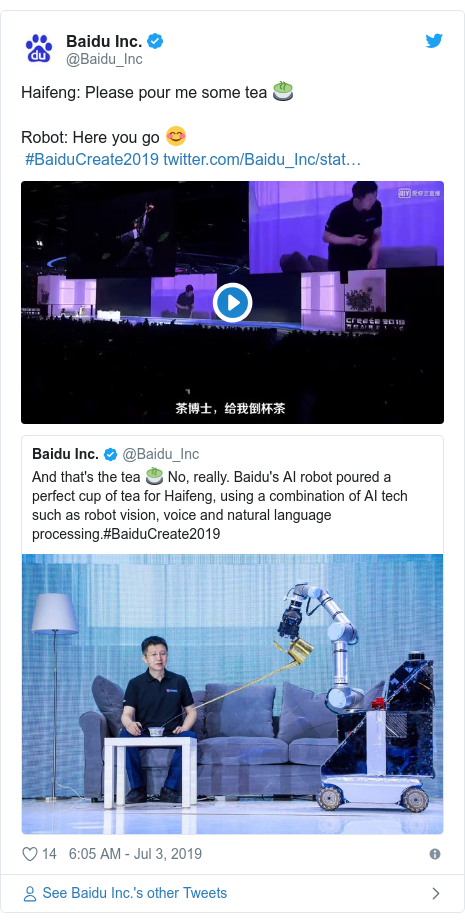Baidu chief doused with water at AI event - BBC News