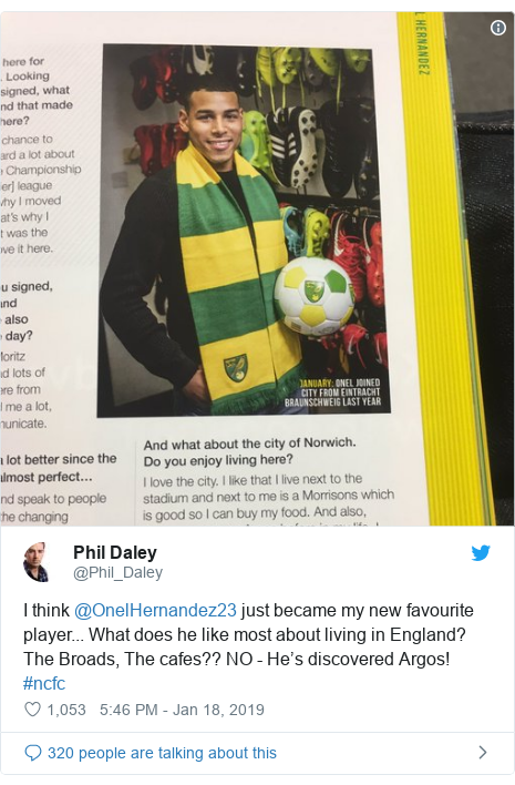 Onel Hernandez declares love for Argos to delight of fans - BBC News