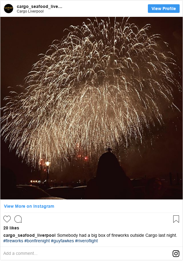 Fireworks and fizzes of Bonfire Night - BBC News